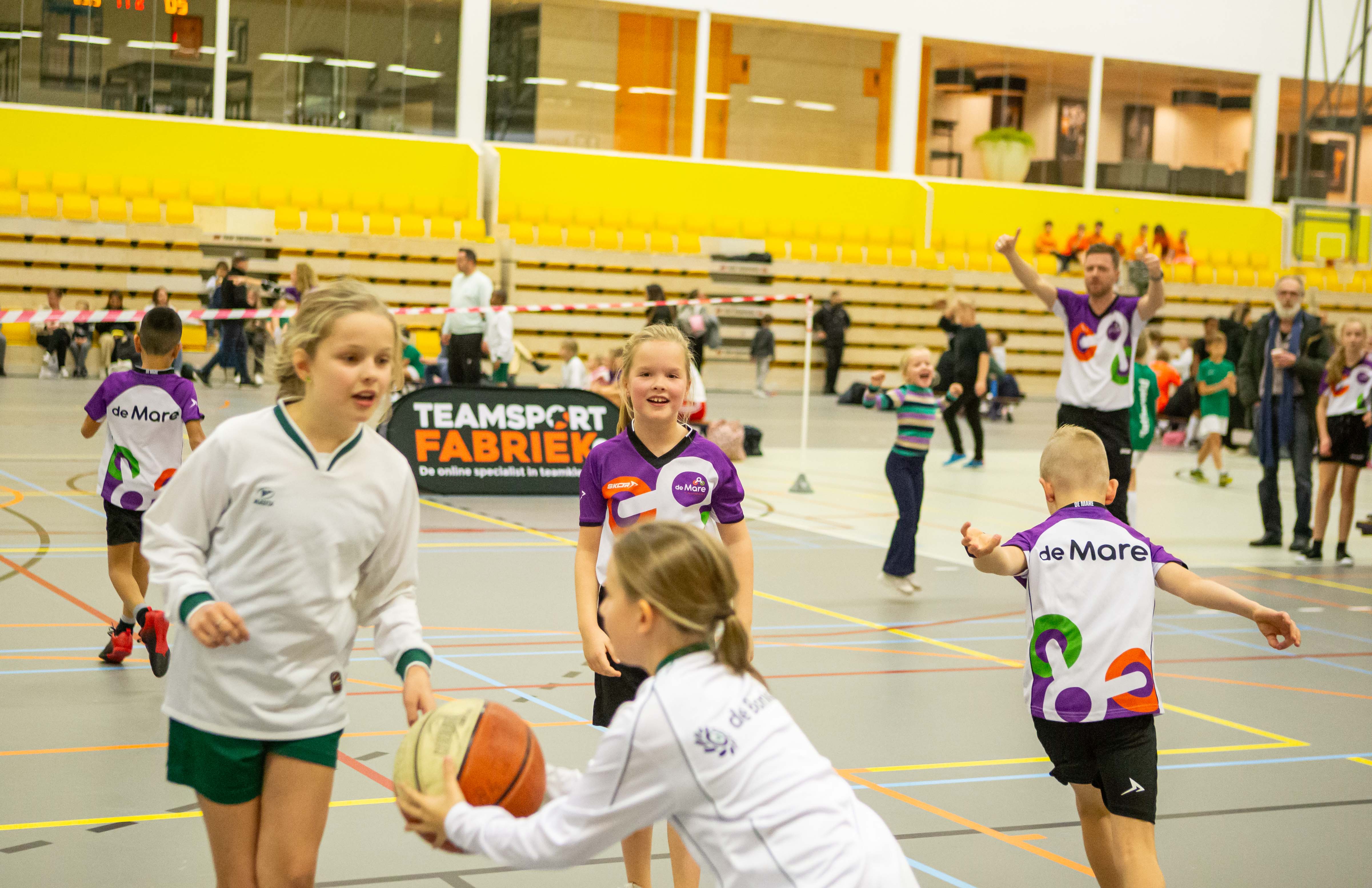 Schoolbasketbaltoernooi 2023 - Sportbedrijf Almelo