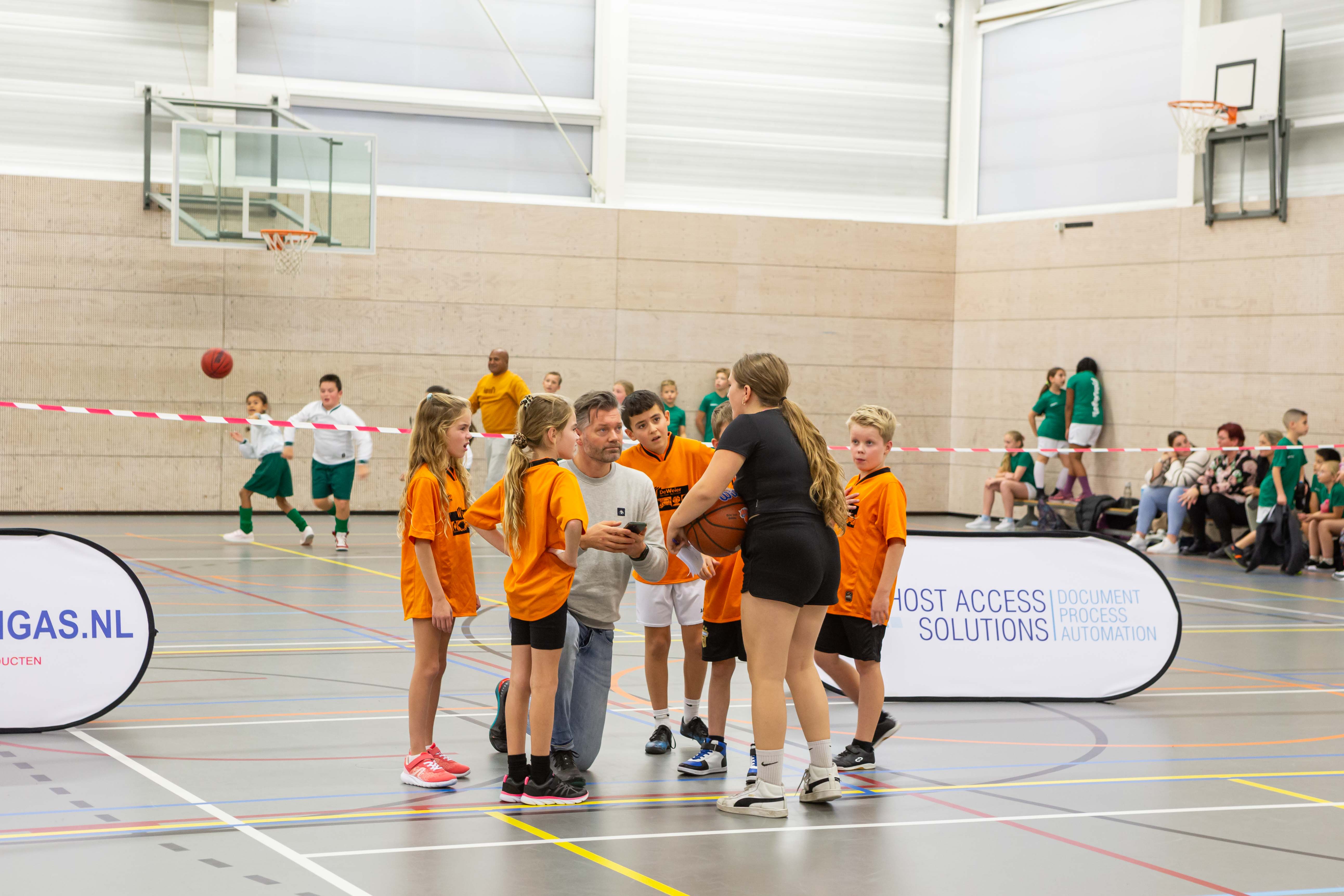 Schoolbasketbaltoernooi 2023 - Sportbedrijf Almelo